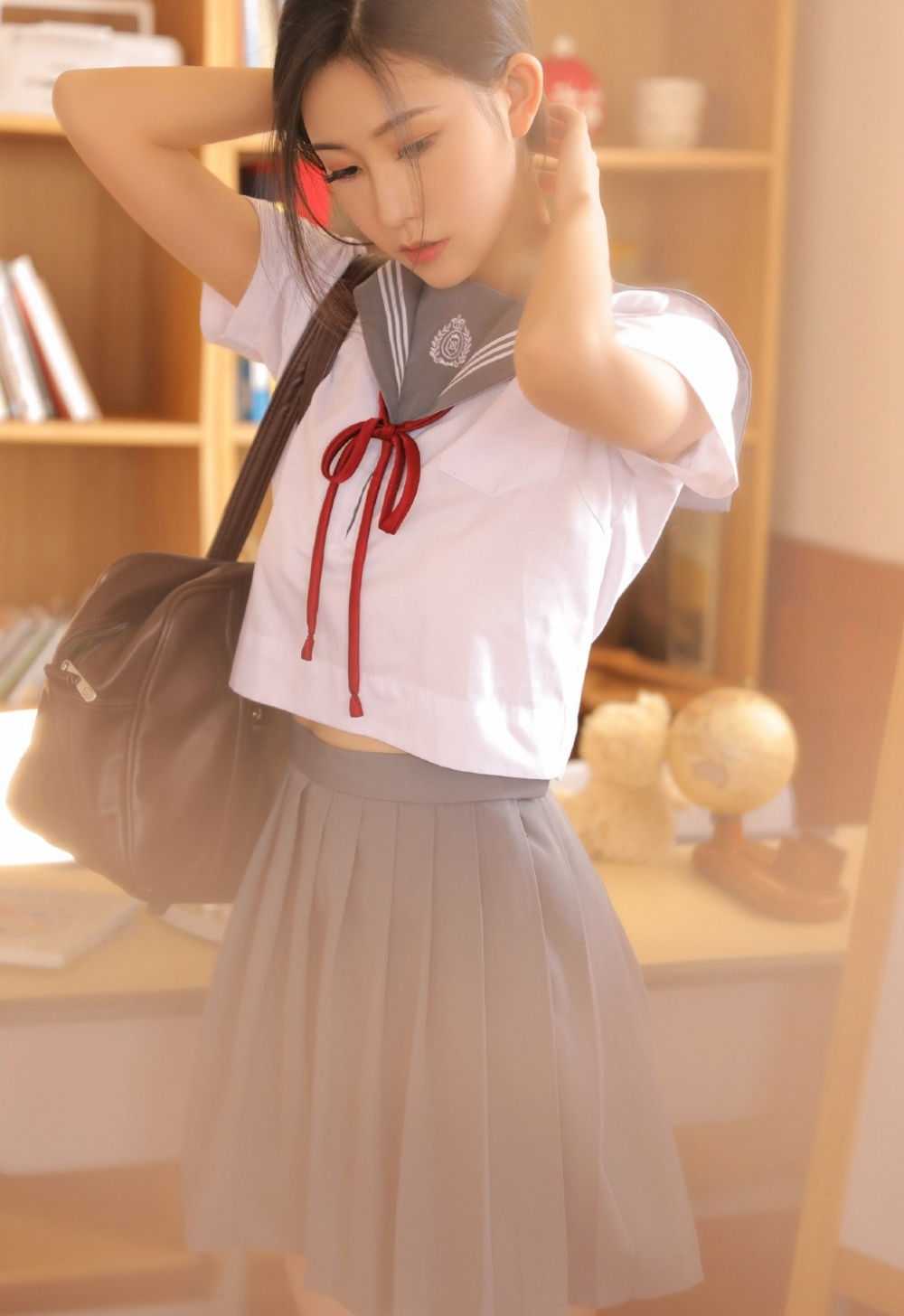 校花美女超短裙诱惑白丝美腿写真图片 - 第 6 页-mm171美女图片