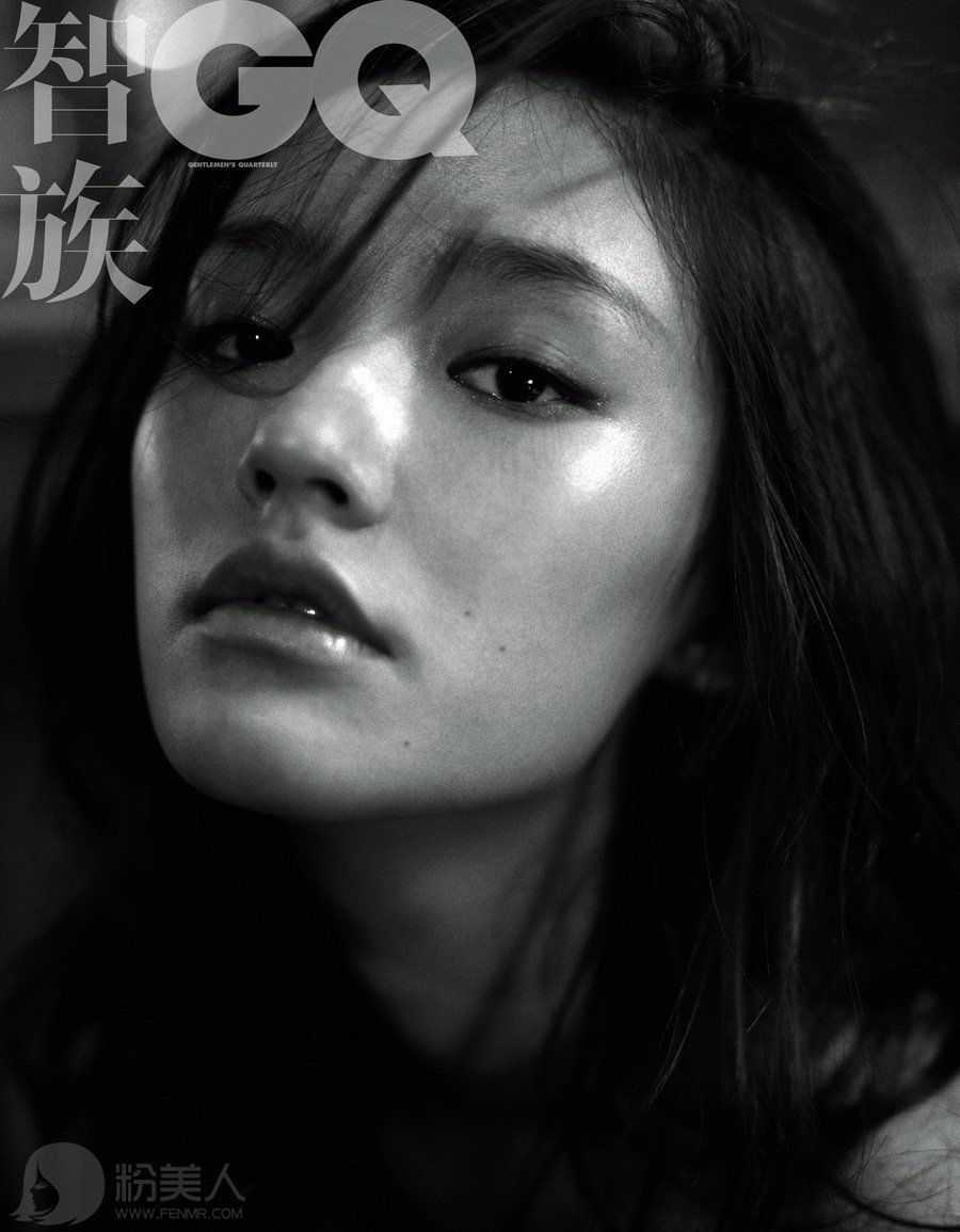 皮肤白皙的性感内衣美女私房抓拍照片-mm171美女图片