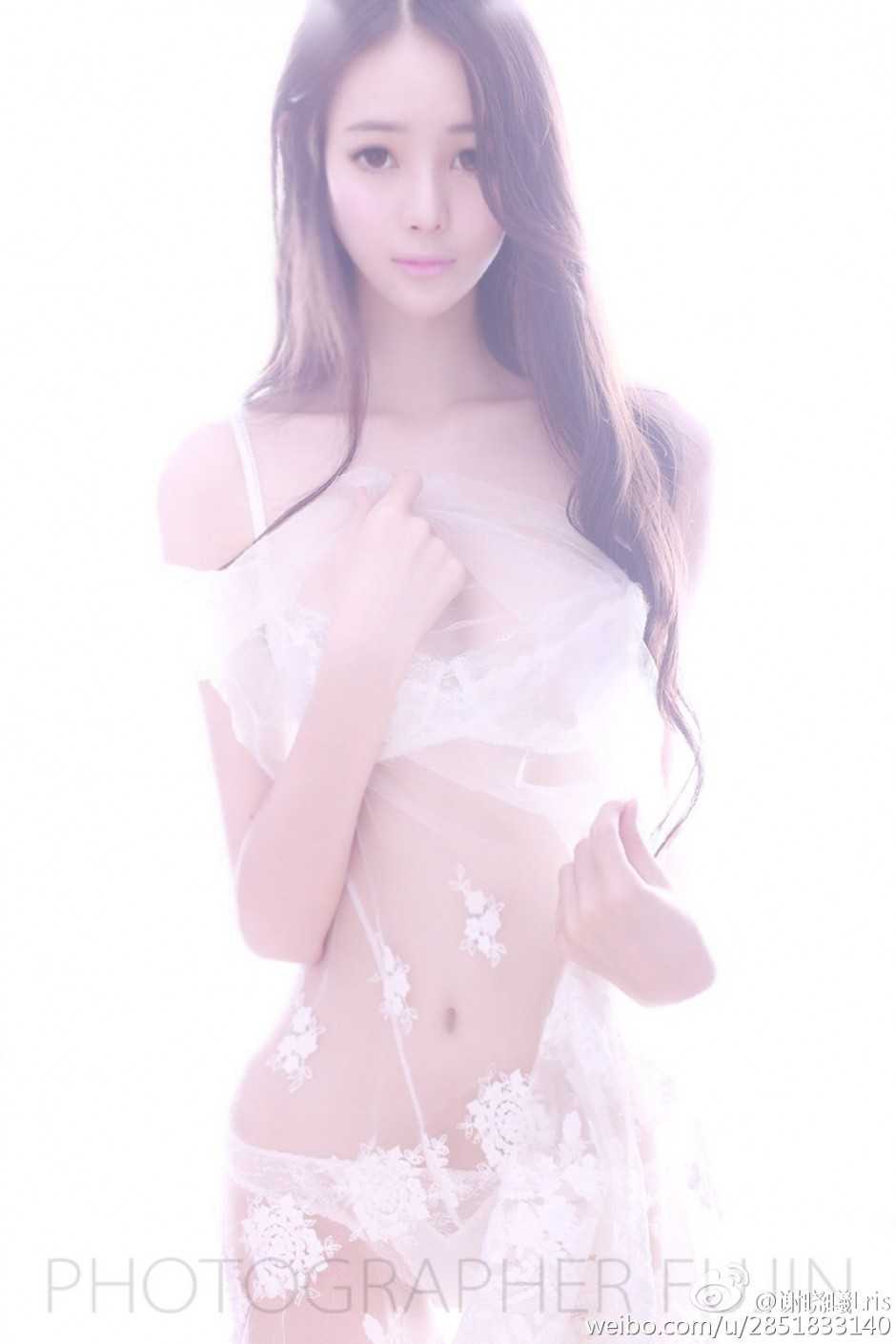 性感日本丰满美女女优写真无码免费-mm171美女图片