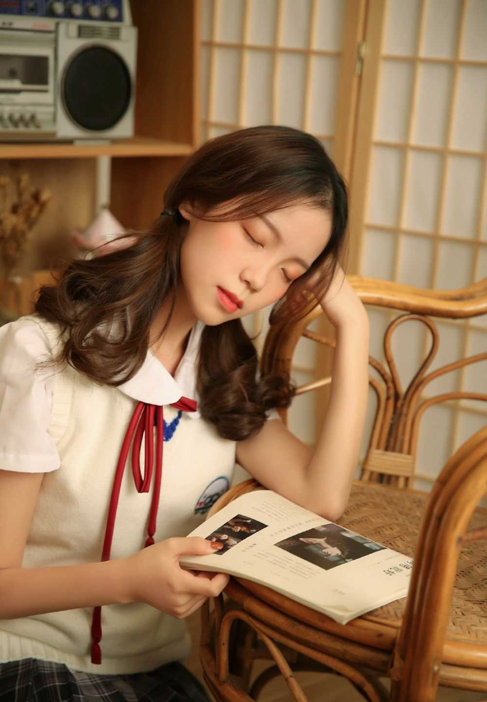 日本双马尾萝莉学生妹制服诱惑西西人体写真-mm171美女图片