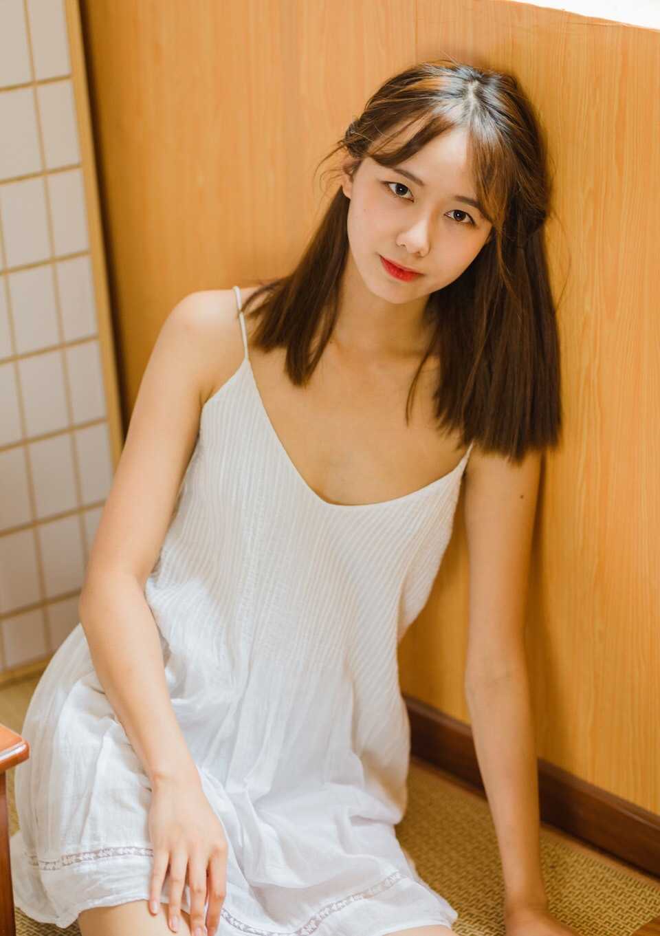 美若天仙的小姐姐穿上JK制服和黑色连体袜迷人又吸睛写真美图 - 第 3 页-mm171美女图片