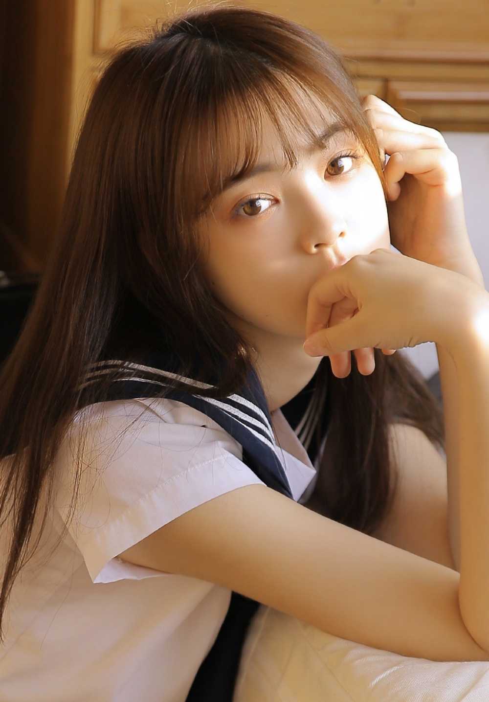 美女模特制服短裙秀色可餐写真-mm171美女图片