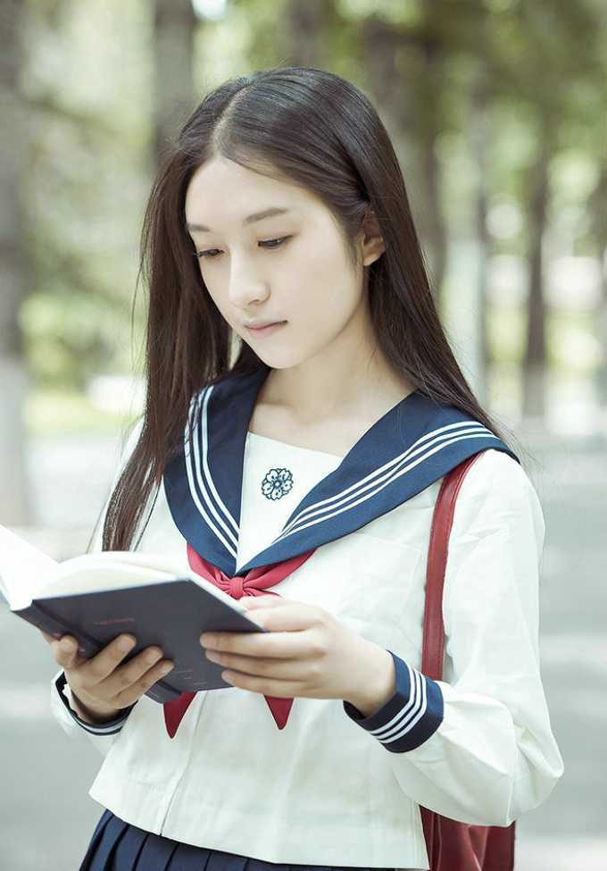 百花旗袍美女模特黑丝长腿诱惑大尺度私房写真-mm171美女图片