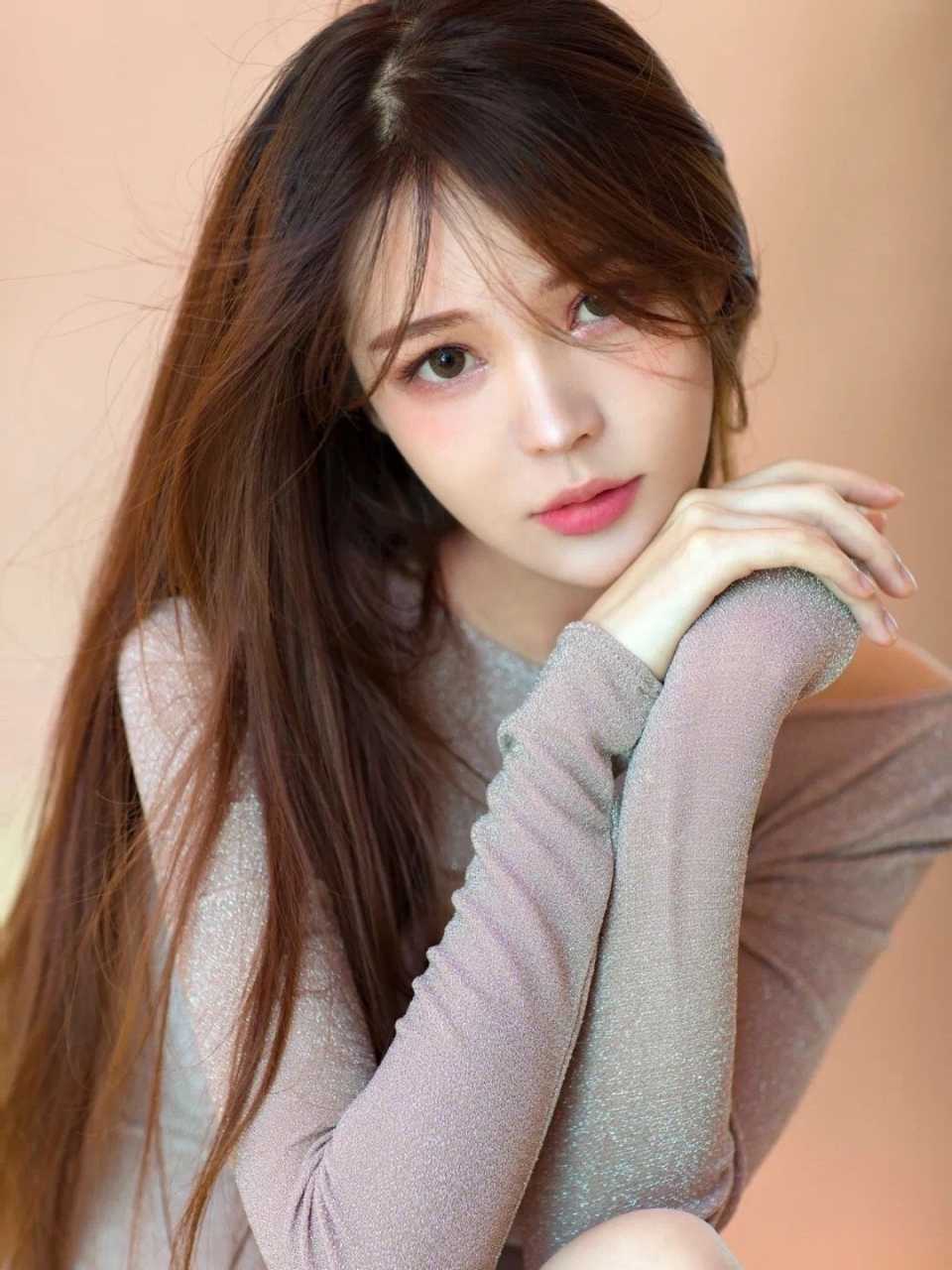 90后短发美女柠檬vivi私拍美图欣赏-mm171美女图片